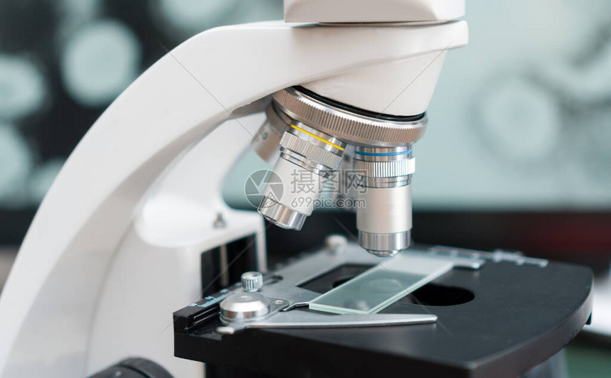实验室显微镜的特写视图高清图片下载-正版图片506484292-摄图网