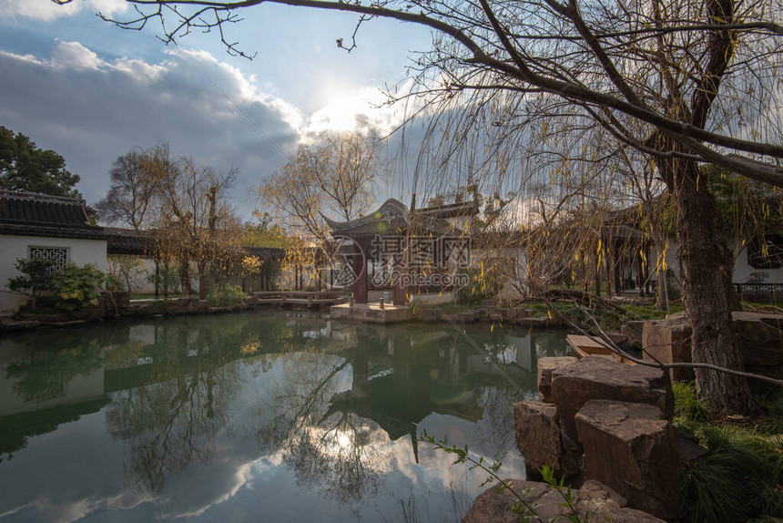 Keyuan花园是CanglangPavilion附近的古典花园由于某些原因高清图片下载-正版图片506618083-摄图网