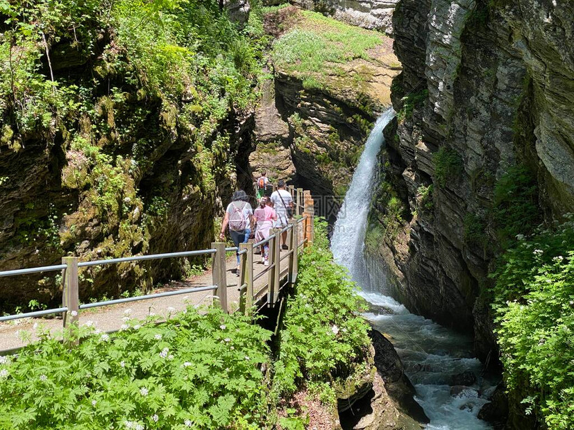 ThurWaterfalls或ThurwasserflleoderThurfaelleThurfalle在河和上托根堡地区高清图片下载-正版 ...