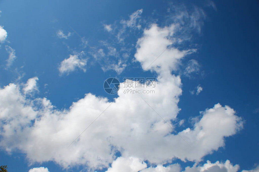 蓝天白云高清图片下载-正版图片506672602-摄图网