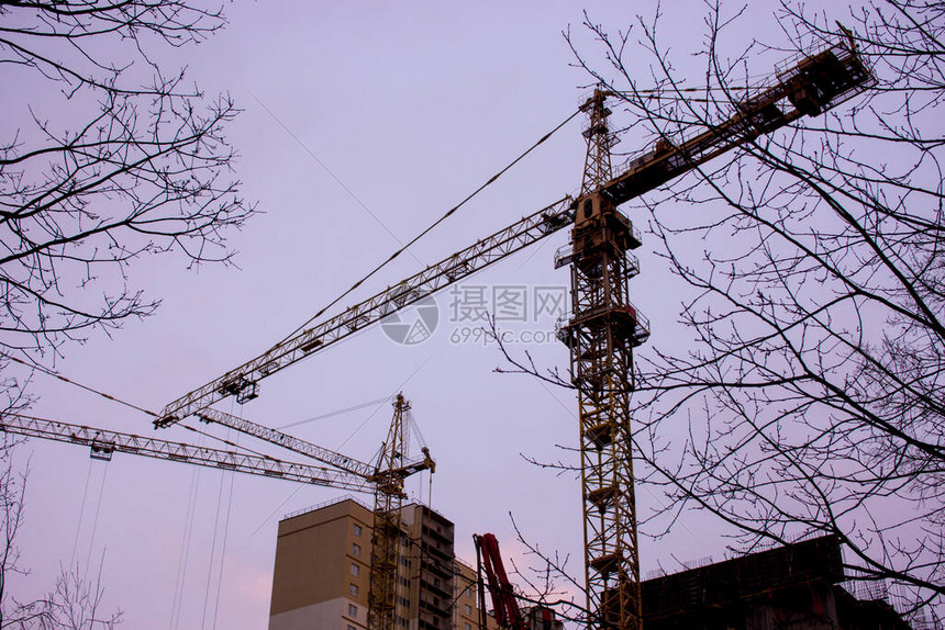 建筑里有Cran回覆天空高清图片下载-正版图片506673683-摄图网