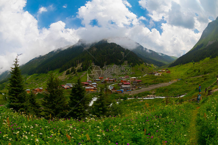 来自土耳其黑海地区Rize的Elevit高高清图片下载-正版图片506700592-摄图网