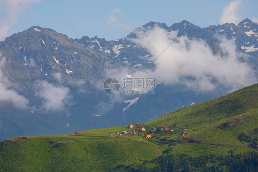 黑海土耳其的Badara高原Rize高清图片下载-正版图片506702683-摄图网