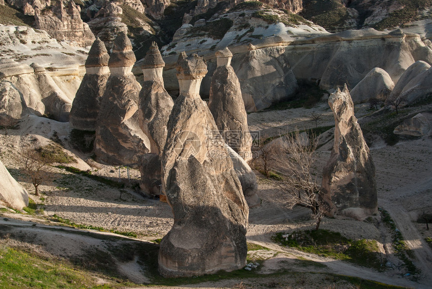 土耳其卡帕多西亚的典型风景高清图片下载-正版图片507094844-摄图网