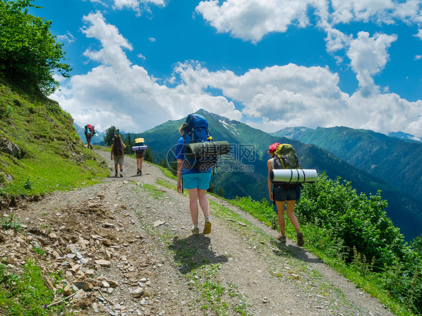 在格鲁吉亚斯瓦涅蒂的青高清图片下载-正版图片507095728-摄图网