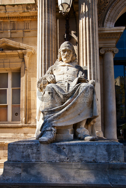 法国悲剧演员PierreCorneille大约XIXc在法国阿维尼翁歌剧院前的雕像由雕塑家JeanLouisBrian制作高清图片下载-正版 ...