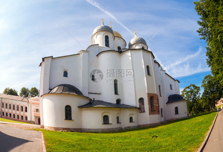 诺夫戈罗德克里姆林宫圣索菲亚大教堂高清图片下载-正版图片507157335-摄图网
