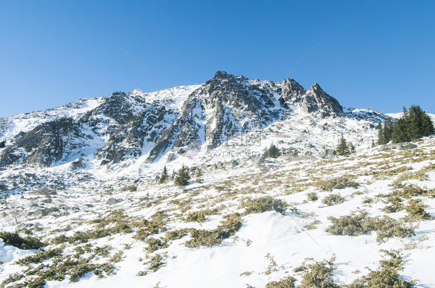 雪山岩脊明亮的阳高清图片下载-正版图片507176335-摄图网