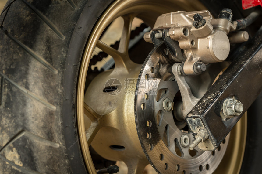 摩托车盘式制动器的细节特写图像高清图片下载-正版图片507217973-摄图网
