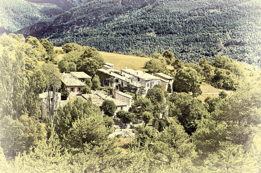 法国阿尔卑斯山上的小村庄高地Styli高清图片下载-正版图片507348776-摄图网