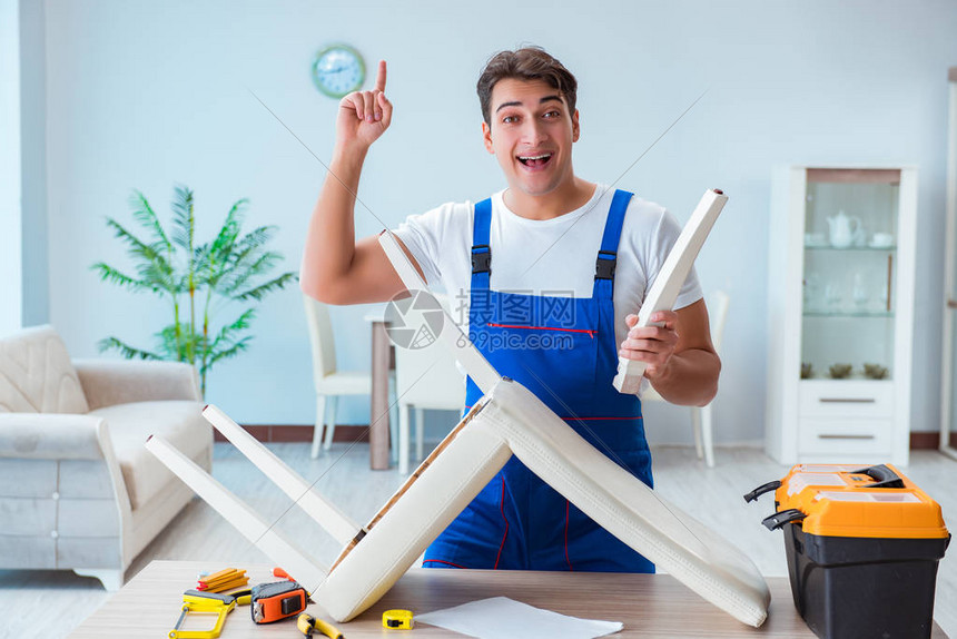 修理工修理家高清图片下载-正版图片507372175-摄图网