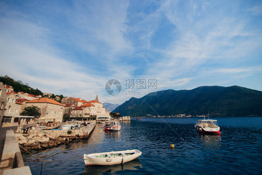 在黑山亚得里亚海高清图片下载-正版图片507385039-摄图网
