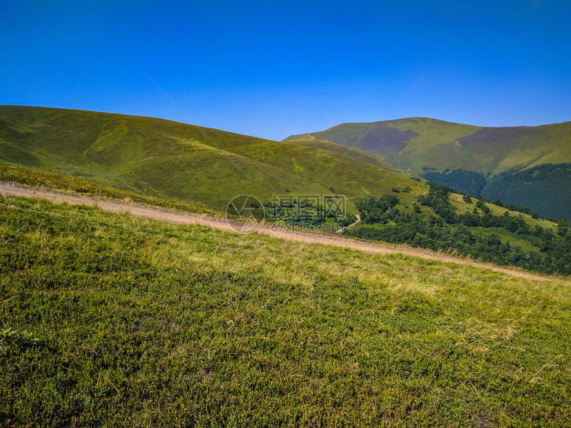 皮块中乌克兰喀尔巴阡山脉的背景观图案Pyl高清图片下载-正版图片507406776-摄图网