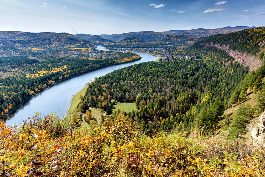 River高清图片下载-正版图片507479407-摄图网