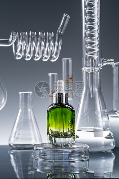 实验室的玻璃器皿高清图片下载-正版图片507614927-摄图网