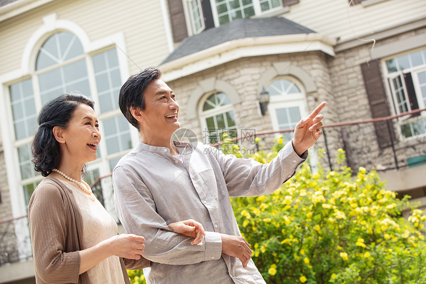 幸福的老年夫妇高清图片下载-正版图片507650509-摄图网