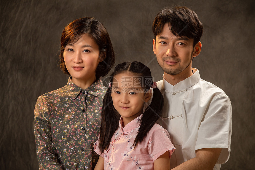 复古家庭照高清图片下载-正版图片507664673-摄图网