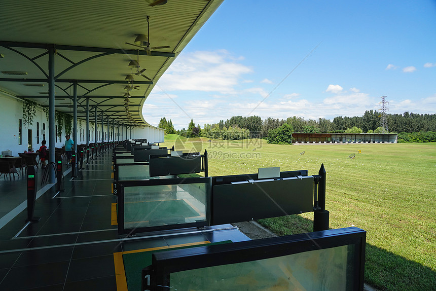高尔夫练习场高清图片下载-正版图片507687524-摄图网