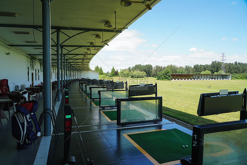 高尔夫练习场高清图片下载-正版图片507687648-摄图网