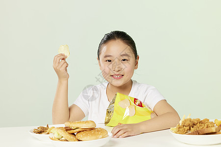 儿童暴饮暴食卡通图片_儿童暴饮暴食卡通素材图片大全_摄图网