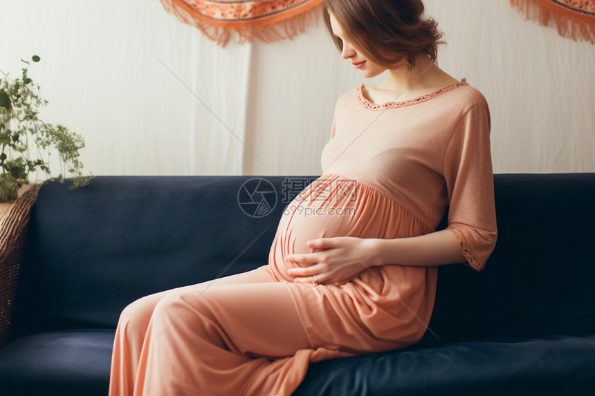 幸福的孕妇高清图片下载-正版图片600368907-摄图网