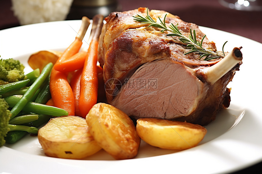 新鲜烤制的羊排高清图片下载-正版图片600431420-摄图网