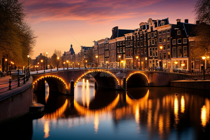 欧洲小镇中的拱桥高清图片下载-正版图片600493977-摄图网