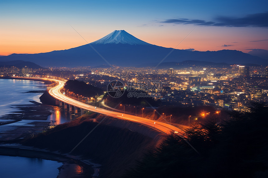傍晚时富士山的美丽景观高清图片下载-正版图片600539415-摄图网