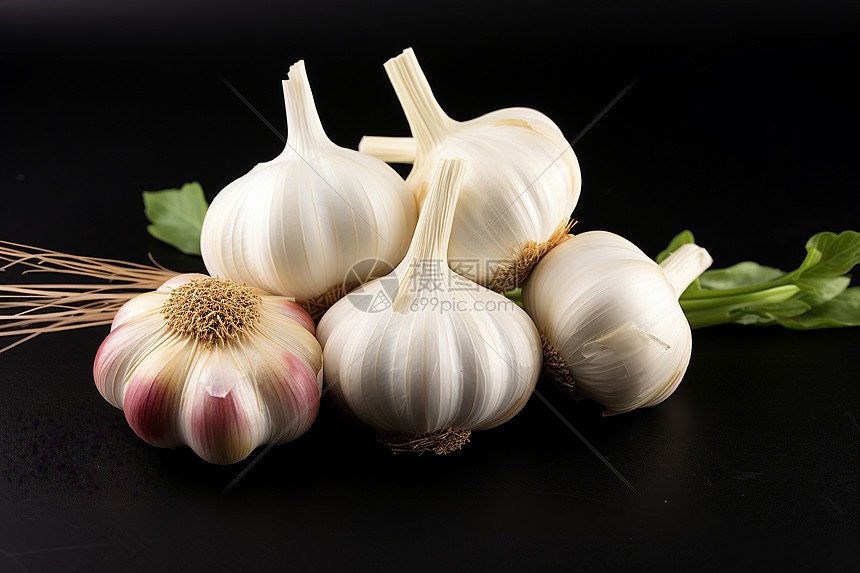 新鲜的大蒜高清图片下载-正版图片600736779-摄图网