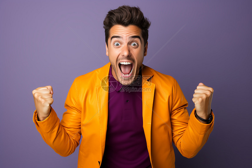 兴奋的男人高清图片下载-正版图片600812062-摄图网