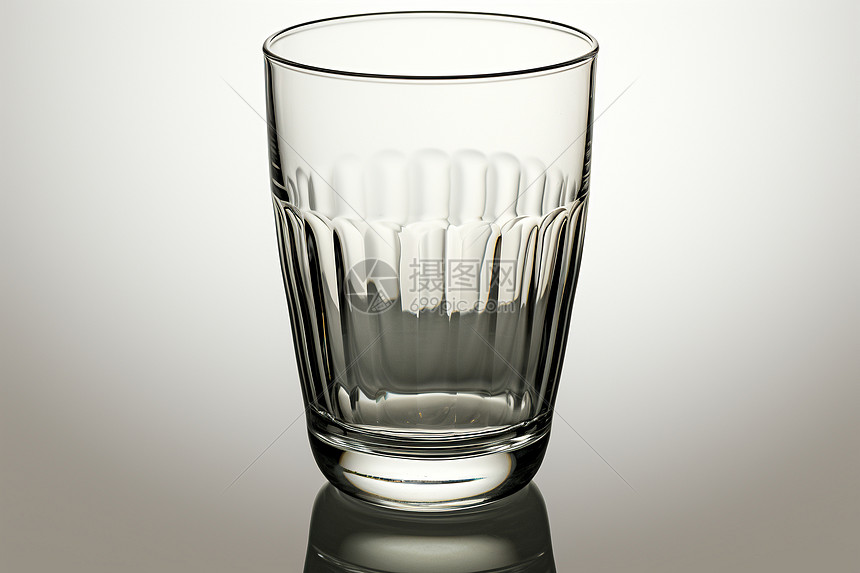 透明玻璃杯高清图片下载-正版图片600835007-摄图网