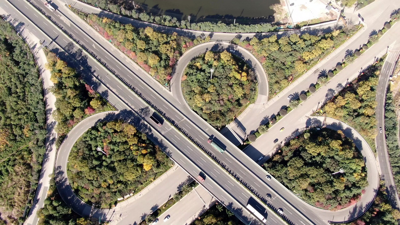 4K航拍高速路转盘MP4格式视频下载_正版视频编号3522157-摄图网