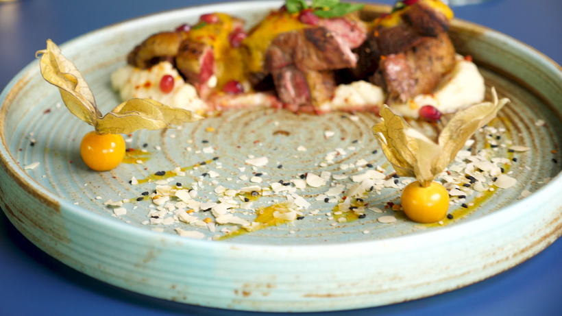 盘子上的烤鸭肉mov格式视频下载_正版视频编号3886397-摄图网