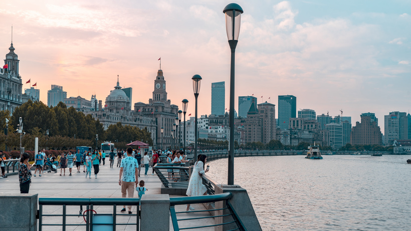 6k延时上海外滩广场mp4格式视频下载_正版视频编号97823-摄图网