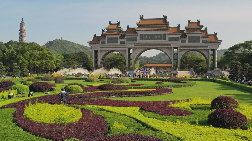 4K顺德顺峰山公园牌坊mov格式视频下载_正版视频编号3600593-摄图网